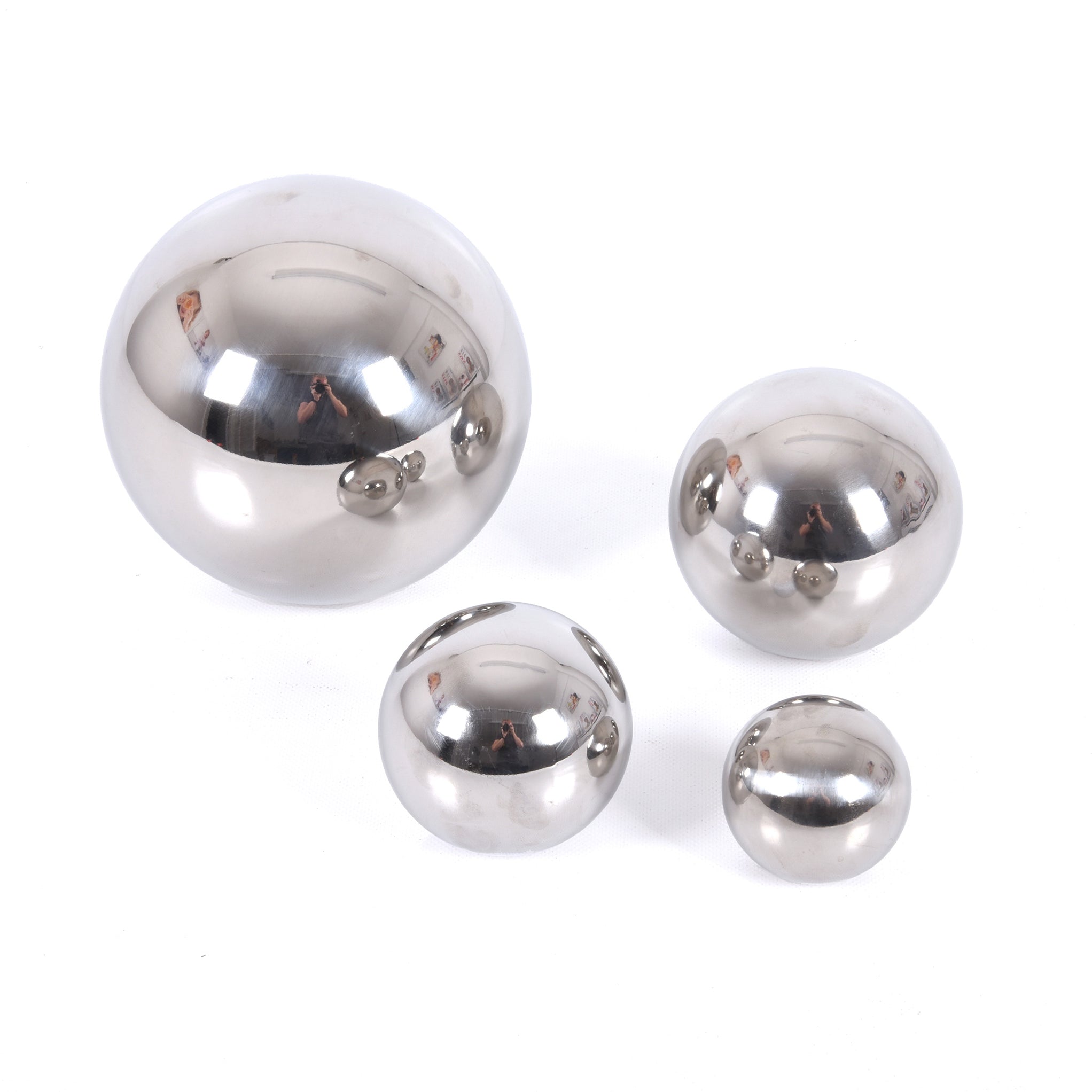TickiT Sensory Reflective Silver Balls - Pk4 — Curiate NZ